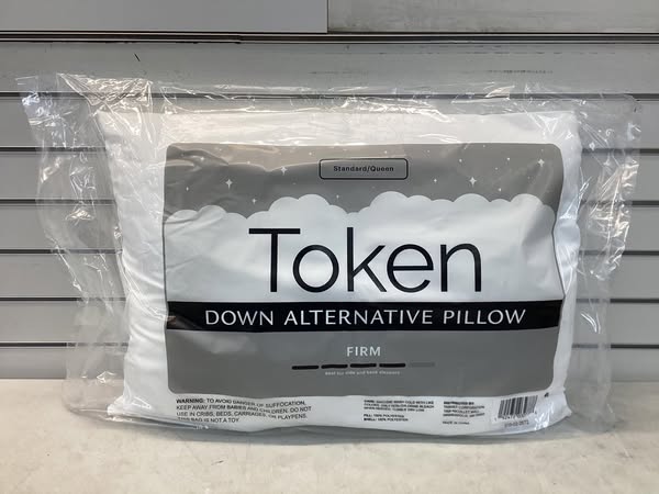 Token Bed Pillow Size Queen/Standard – Waldyn Liquidators