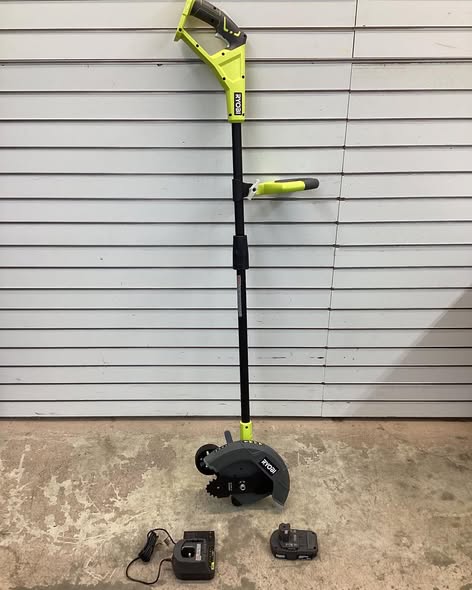 RYOBI ONE+ 18V 9 in. Cordless Battery Edger with 2.0 Ah Battery and Ch ...